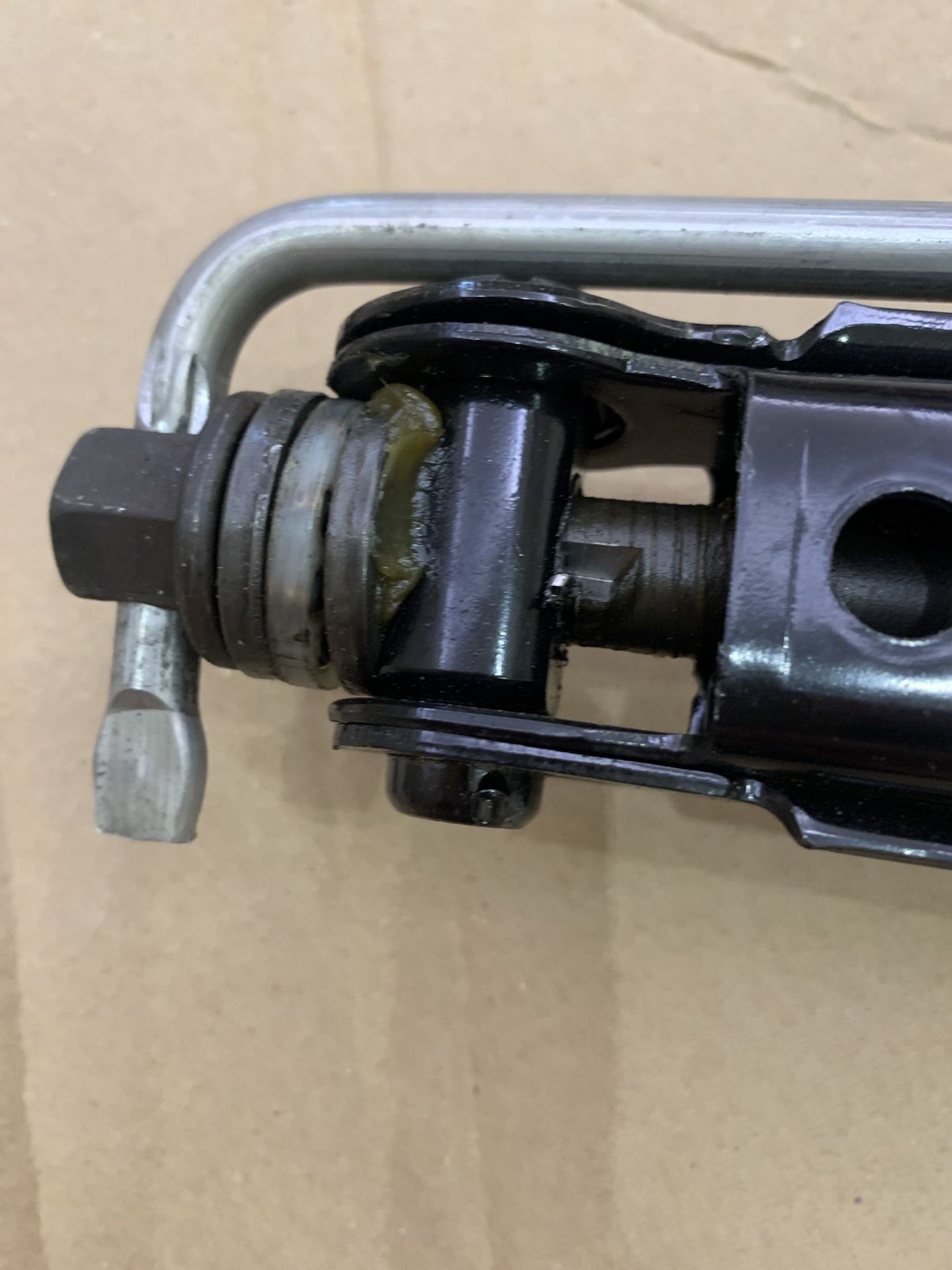 Подарочки из той самой Швеции. — Volvo XC70 III, 2,4 л, 2008 года ...