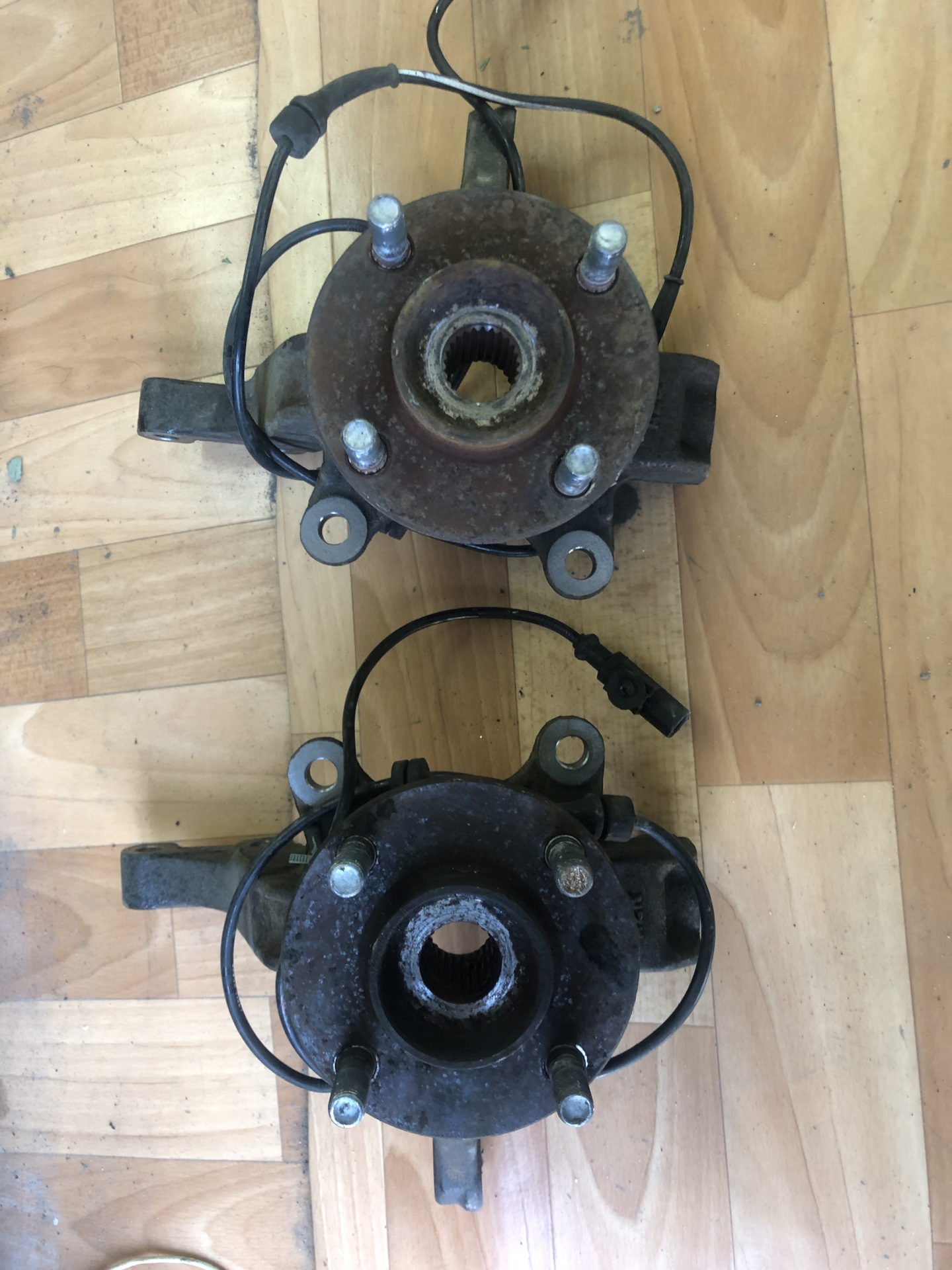 Ступицы передние — Nissan Micra (K12), 1,4 л., 2006 года | запчасти ...