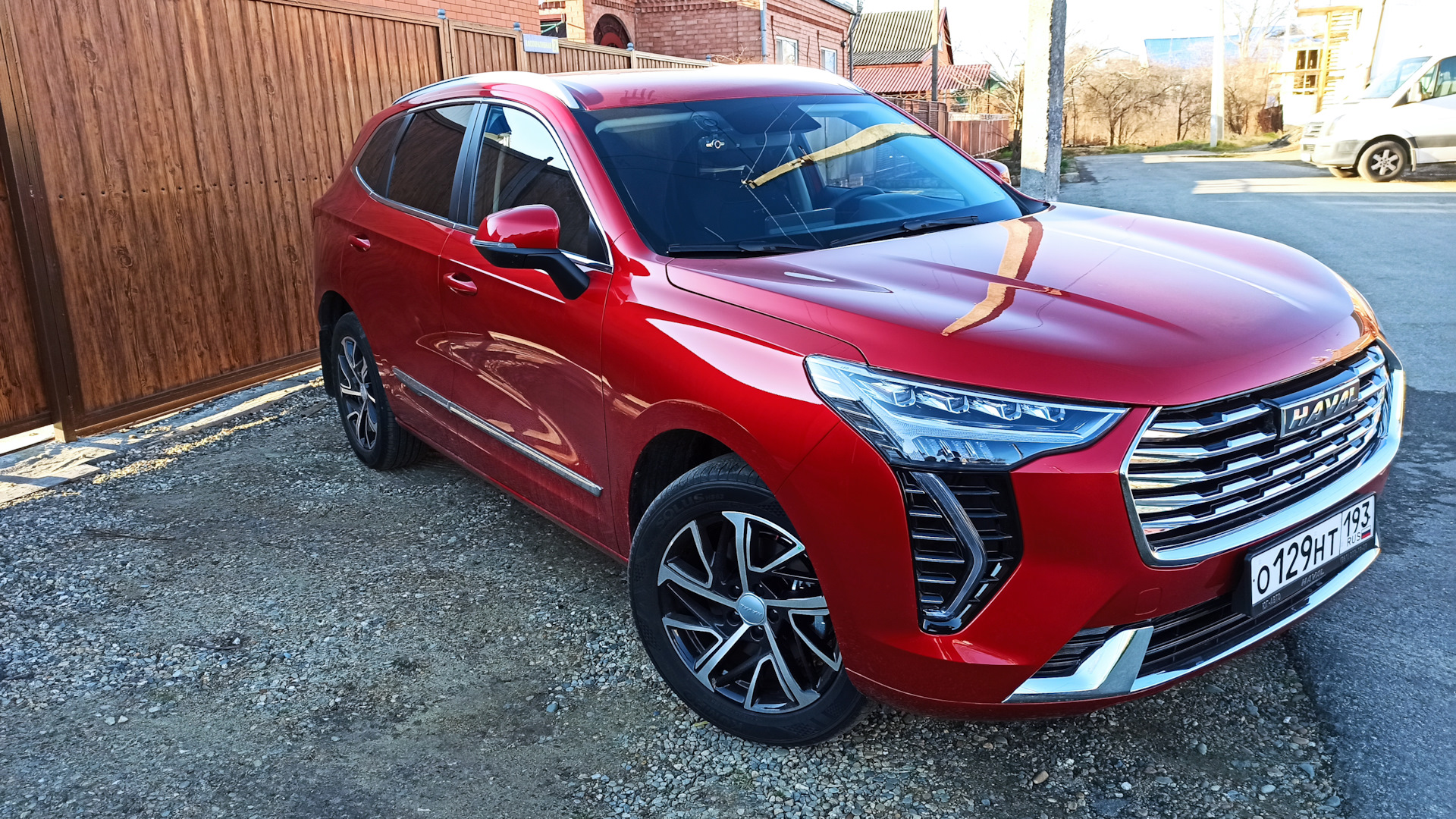 Haval Jolion 1.5 бензиновый 2021 | Magmatic red 4wd на DRIVE2