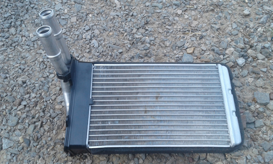 Замена печки — Volkswagen Passat B5, 1,6 л, 1998 года | своими руками ...