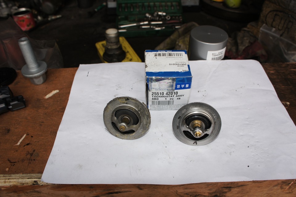 2551042010 Термостатический регулируемый клапан системы охлаждения KIA ...