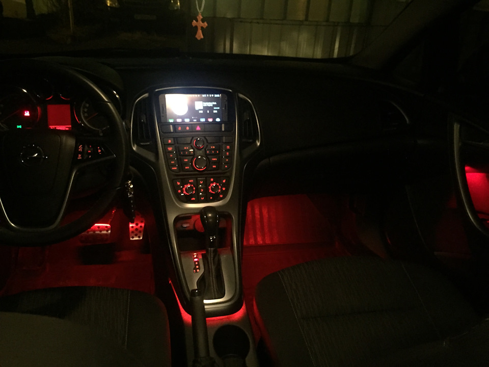 Врезал USB — Opel Astra J, 1,4 л, 2012 года | электроника | DRIVE2