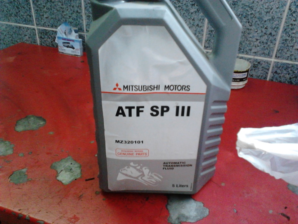 что менялось — Mitsubishi Galant (8G), 2,4 л, 2001 года | визит на ...