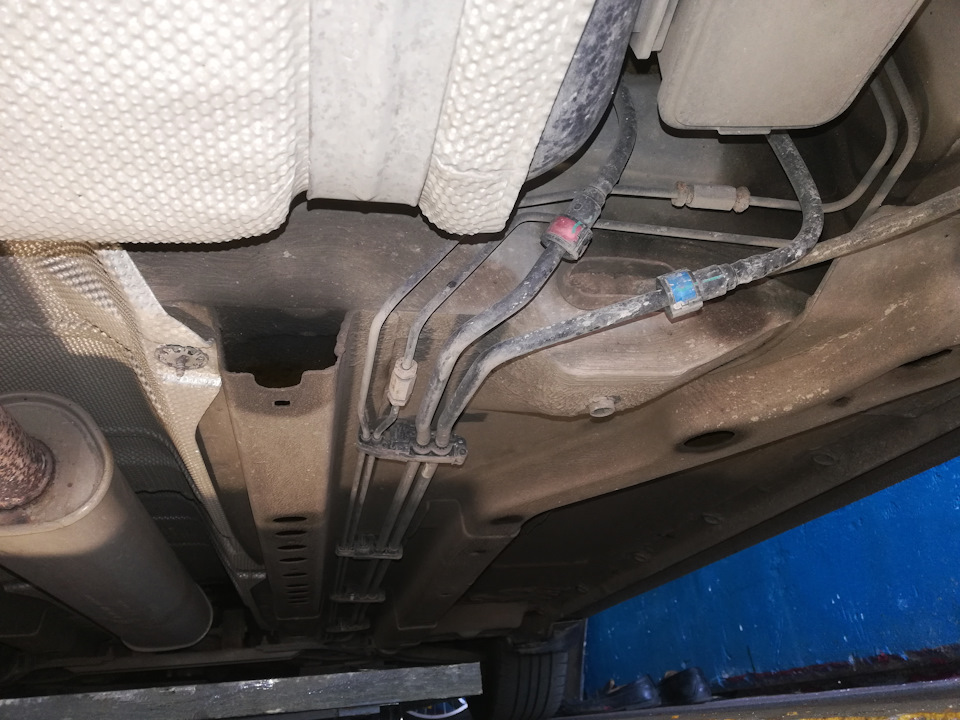 Защита топливных трубок — DRIVE2