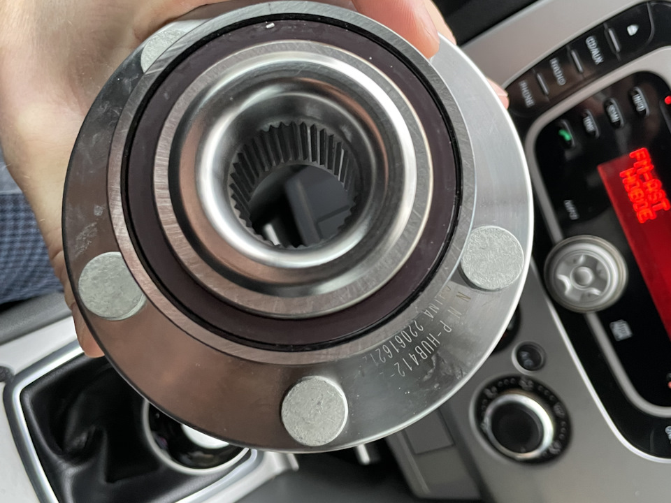 Посадка боинга ч. 2 или замена передней ступицы — Ford Focus Hatchback ...