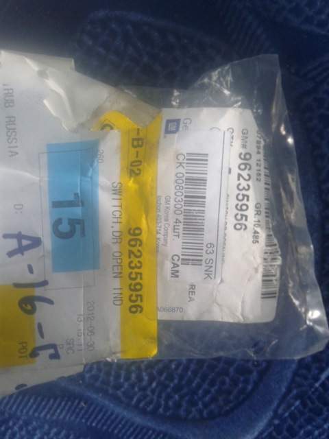 96235956 Концевой выключатель двери / Chevrolet 97~ GM | Запчасти на DRIVE2