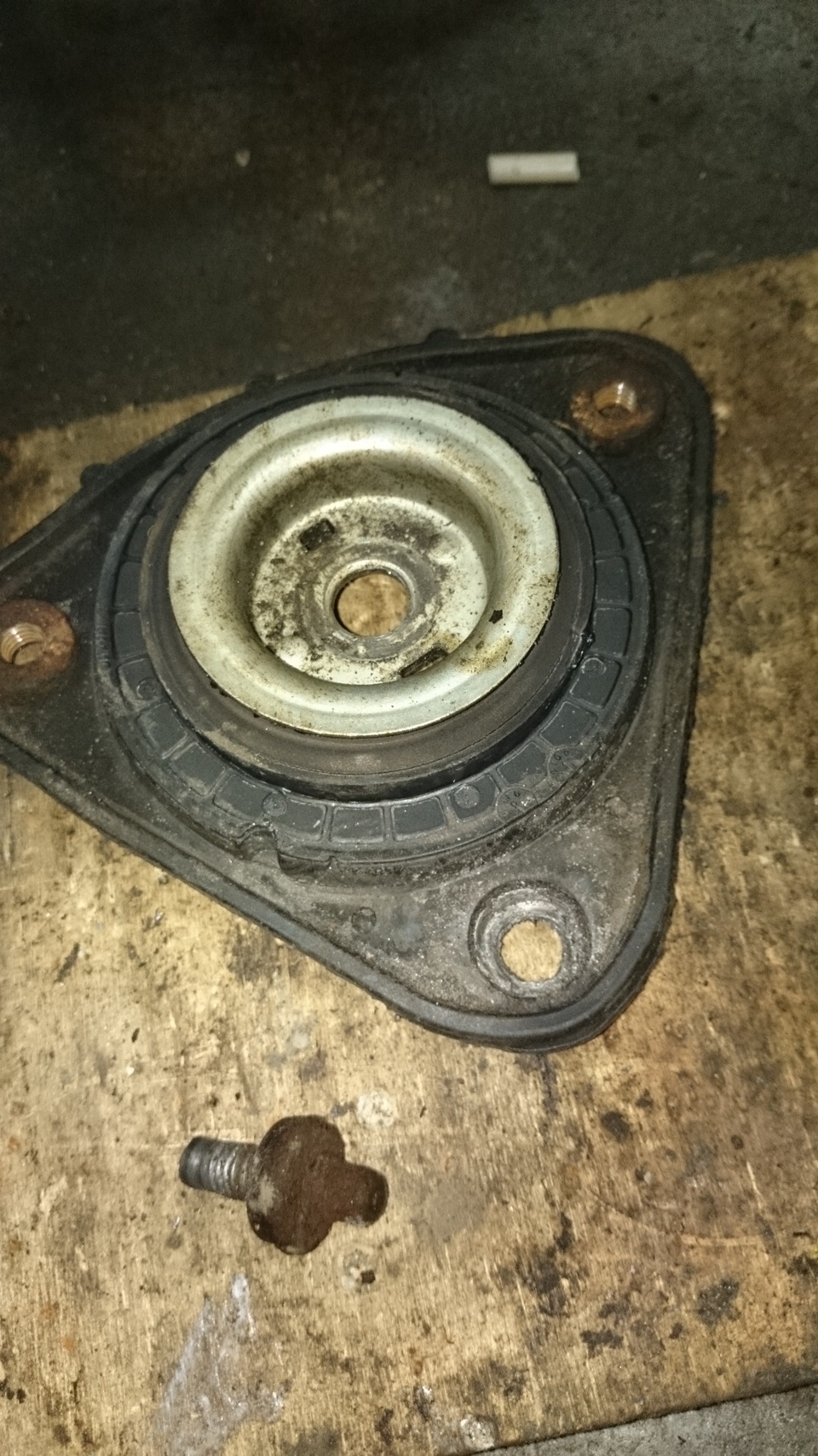 нувот закупился и на ремонт — Volvo S40 (2G), 1,6 л, 2006 года | своими ...