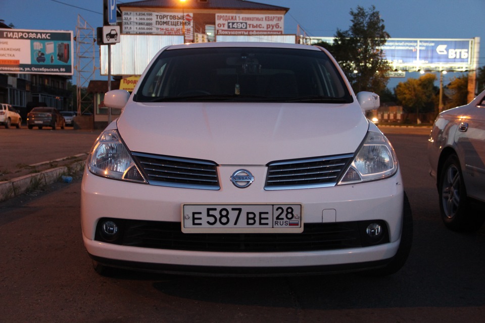 Противотуманки — Nissan Tiida (1G), 1,5 л, 2006 года | тюнинг | DRIVE2