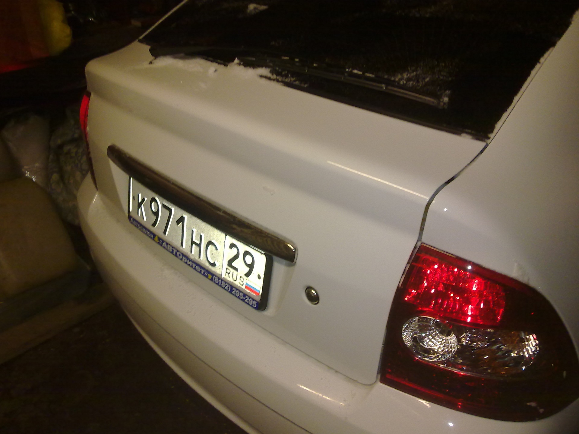 габариты — Lada Приора хэтчбек, 1,6 л, 2011 года | просто так | DRIVE2