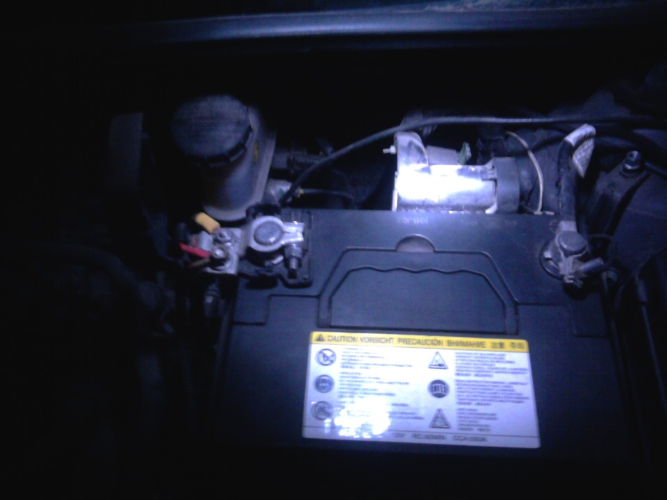 аккумулятор всё. — Hyundai Solaris (1G), 1,4 л, 2011 года | аксессуары ...