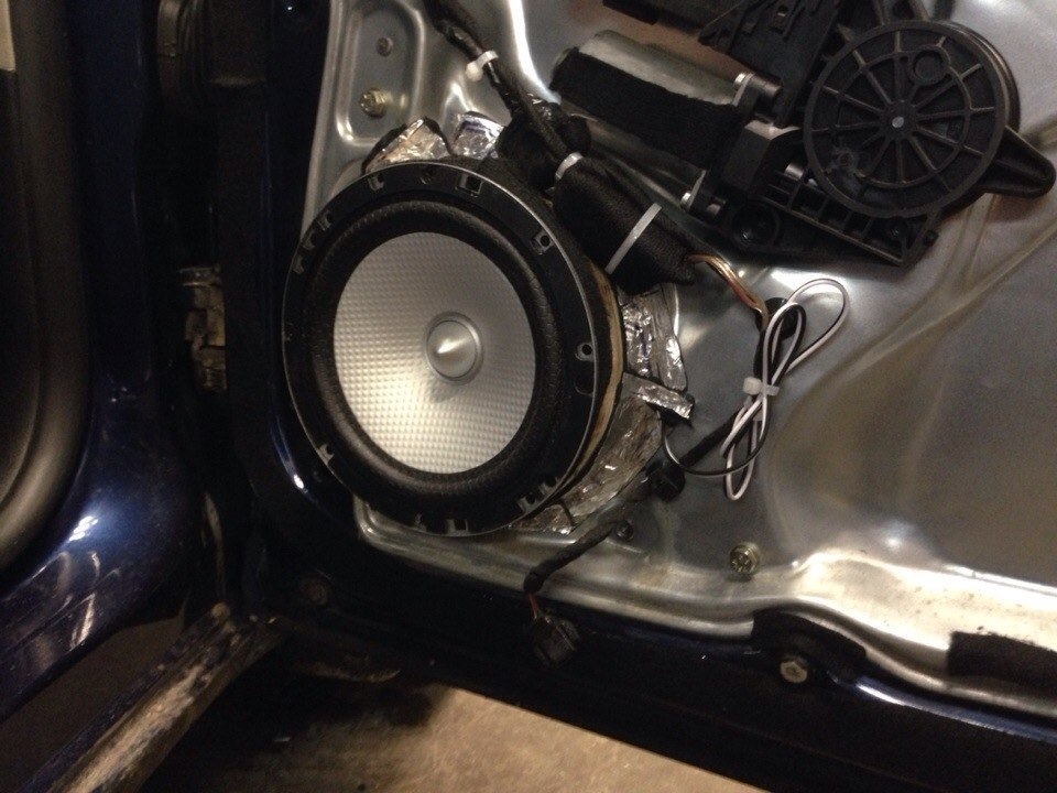 Замена фронта на Kicx ALQ 6.2 — Skoda Superb Mk1, 1,8 л, 2005 года | автозвук | DRIVE2