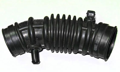 96182227 Шланг корпуса воздушного фильтра-выпускной / Chevrolet Lanos ...