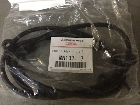 MN137117 Прокладка крышки ГБЦ OEM Mitsubishi | Запчасти на DRIVE2