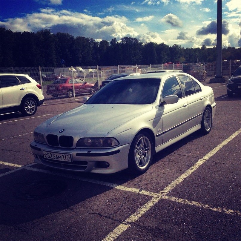 Вид имеем! — BMW 5 series (E39), 2,5 л, 2000 года | стайлинг | DRIVE2