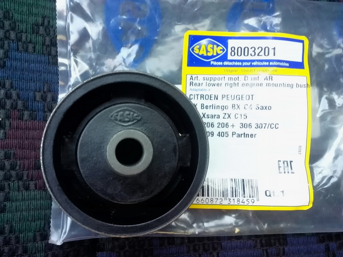 19 — Замена нижней подушки и правой шаровой опоры — Peugeot 306, 1,4 л ...