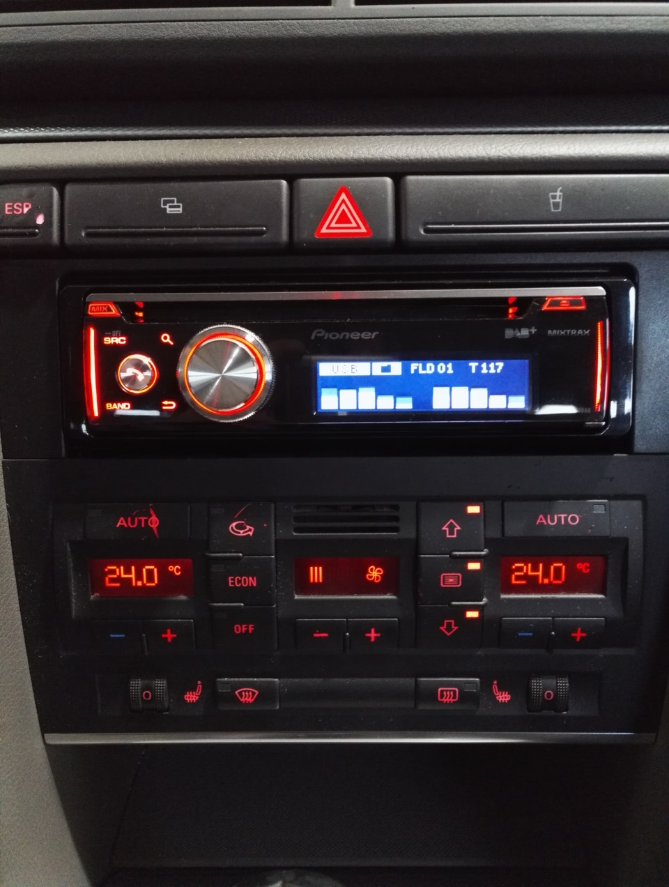Замена оригинального ГУ на Pioneer DEH-X8700DAB — Audi A4 Avant (B6), 1,9 л, 2002 года ...