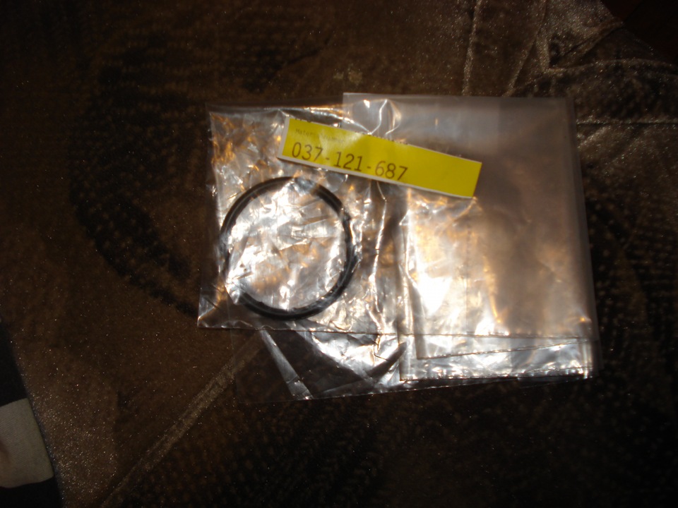 037121687 Кольцо уплотнительное VAG | Запчасти на DRIVE2