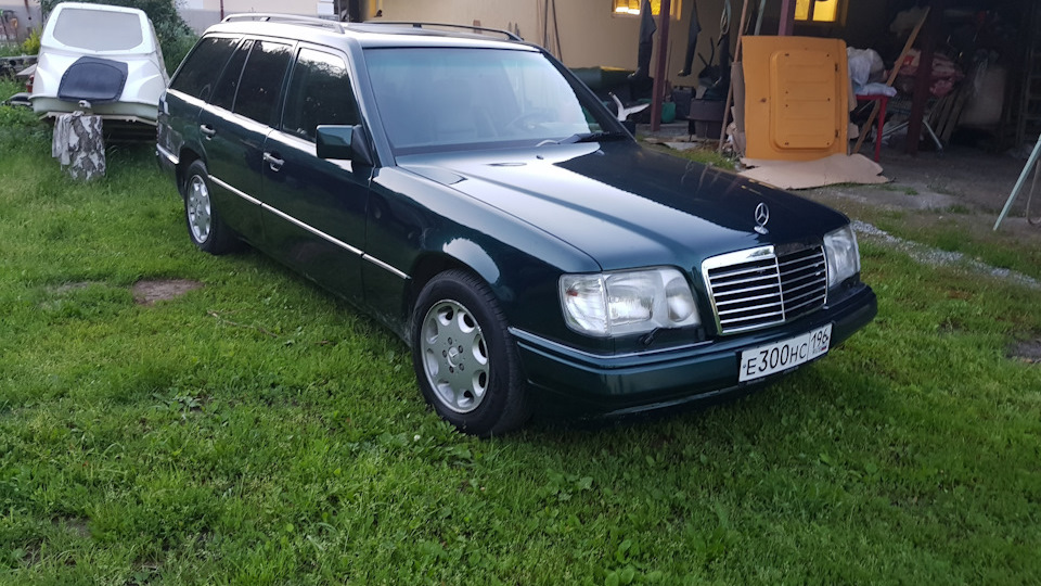 АКБ сдох — Mercedes-Benz E-Class Estate (S124), 3 л, 1990 года ...