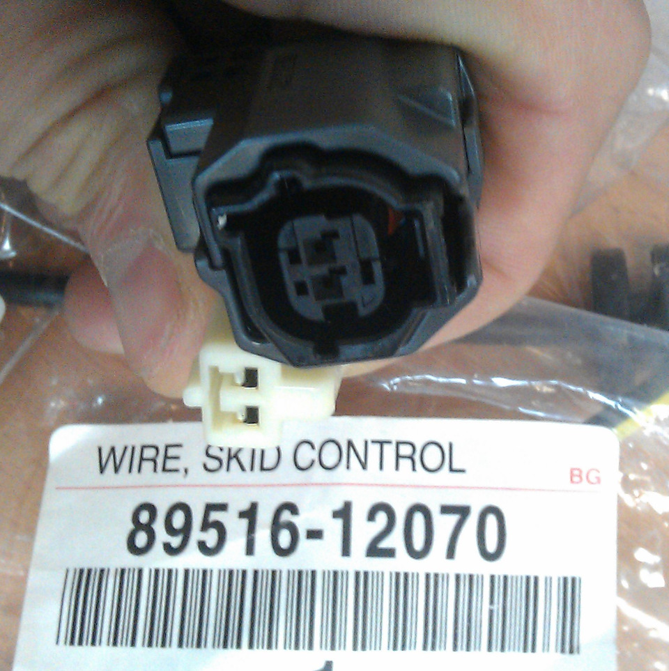 8951612070 Проводка датчика АБС правая TOYOTA LEXUS | Запчасти на DRIVE2