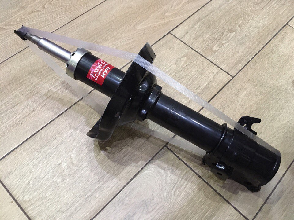 Подготовка к замене стоек. — Subaru Forester (SG), 2 л, 2005 года ...