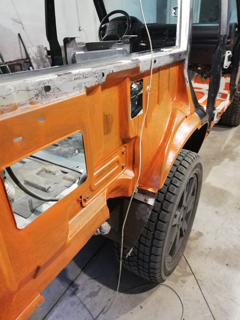 А что под крылом )) — Land Rover Discovery II, 2,5 л, 2004 года ...