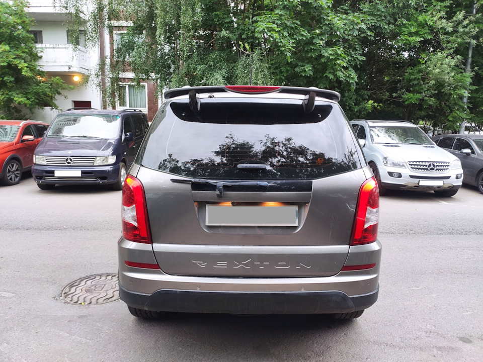 Габариты в фонарях — SsangYong Rexton W (3G), 2,7 л, 2012 года | своими ...