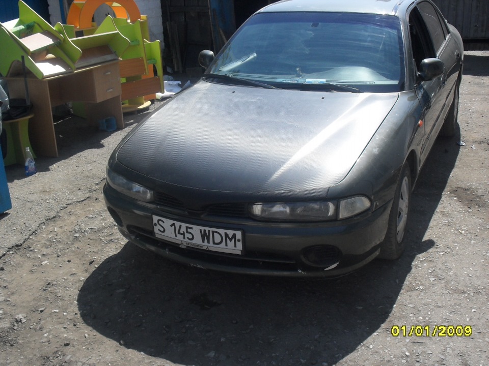 карбон на капот — Mitsubishi Galant (7G), 2 л, 1996 года | тюнинг | DRIVE2