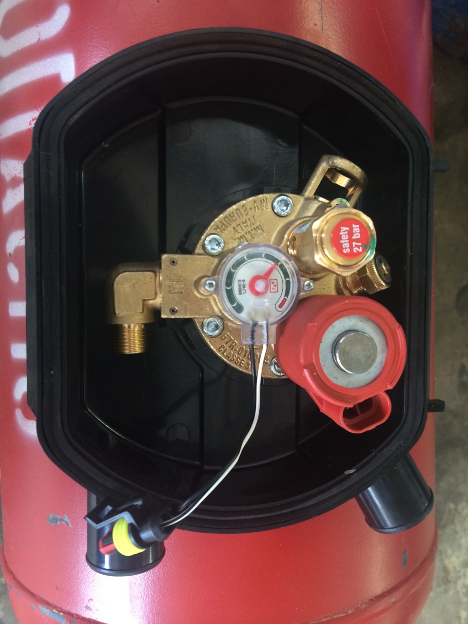 12) ГБО BRC [Установка] — Nissan Almera Classic (B10), 1,6 л, 2012 года ...