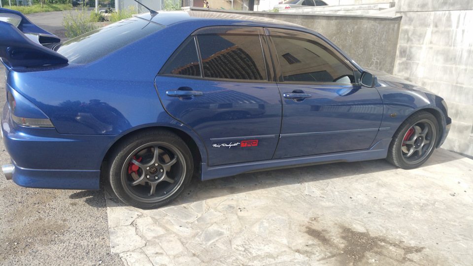 ADVAN Racing RG — Toyota Altezza, 2 л, 2002 года | колёсные диски | DRIVE2