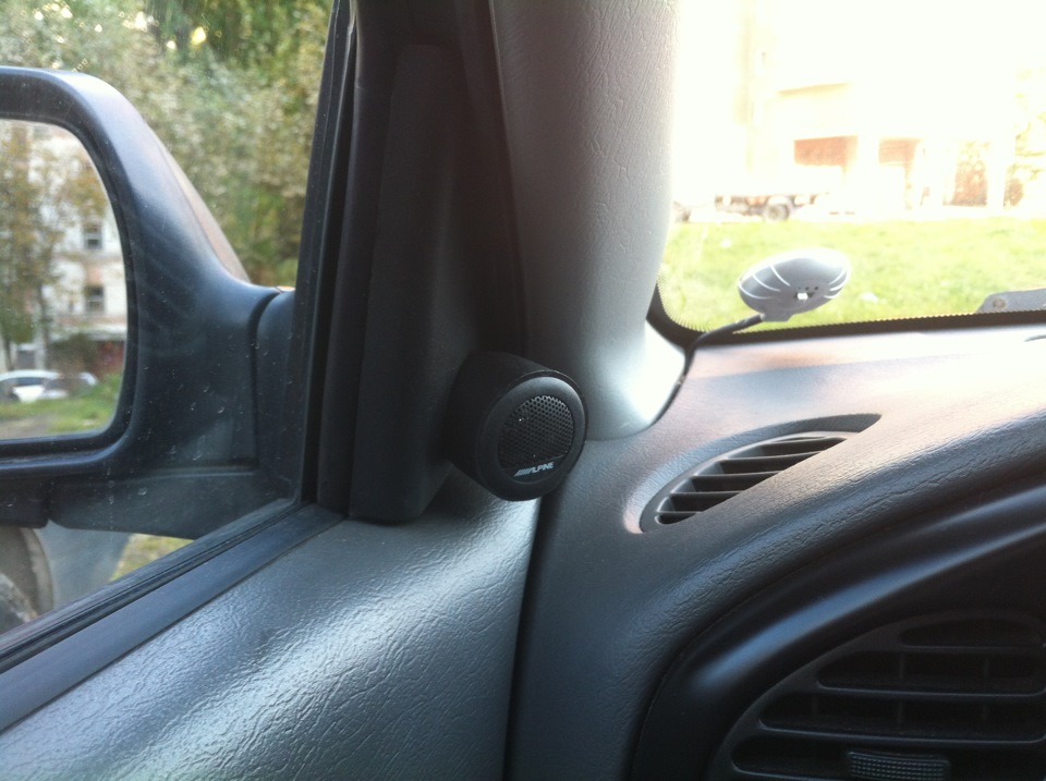 ВЧ динамики в заглушки зеркал — KIA Spectra, 1,6 л, 2008 года ...