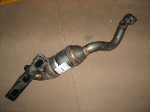 18407518673 Оборотный выпуск.коллектор с катализат. BMW | Запчасти на ...