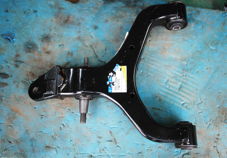 Замена передних рычагов. — SsangYong Rexton (2G), 2,7 л, 2009 года ...