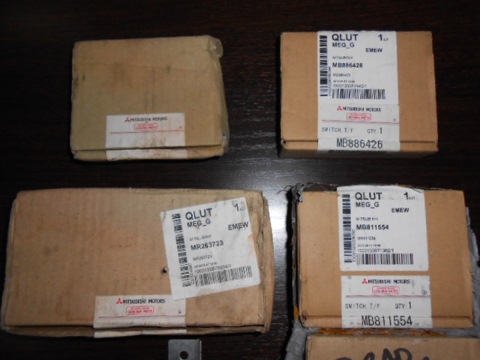 MB811554 ДАТЧИК ВКЛЮЧЕНИЯ ПОЛНОГО ПРИВОДА PAJERO SPORT\L200 95-05 ...