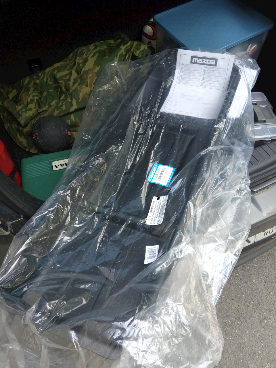 Штатный контейнер в багажник для Хетча! — Mazda 6 (2G) GH, 2 л, 2010 ...