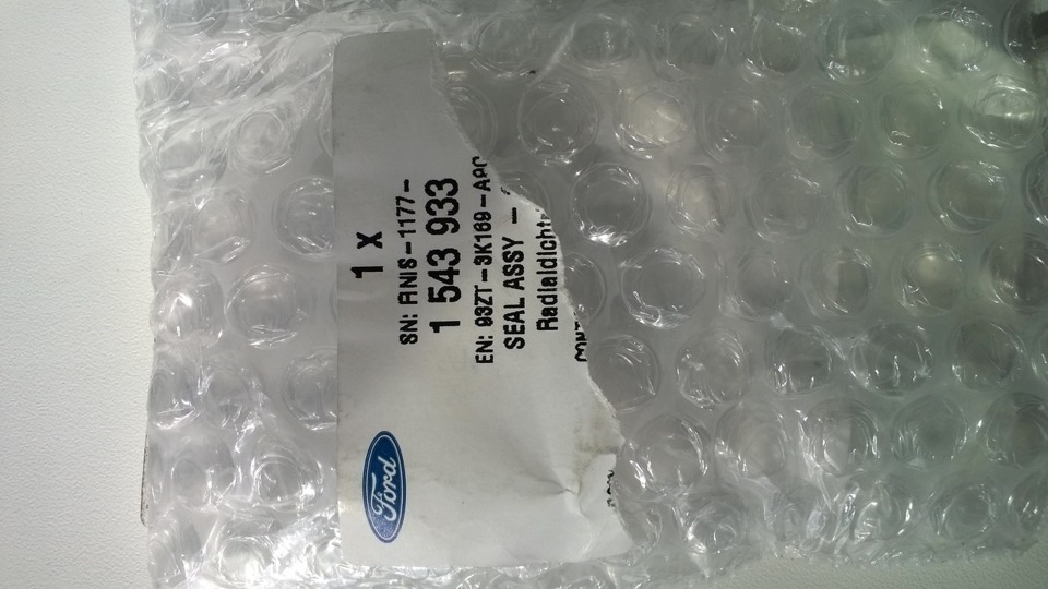 1543933 Сальник дифференциала КПП (MTX 75) / Ford | Запчасти на DRIVE2