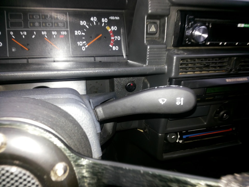 подрульные переключатели Шевроле-Нива — Lada 21093i, 1,5 л, 2003 года ...