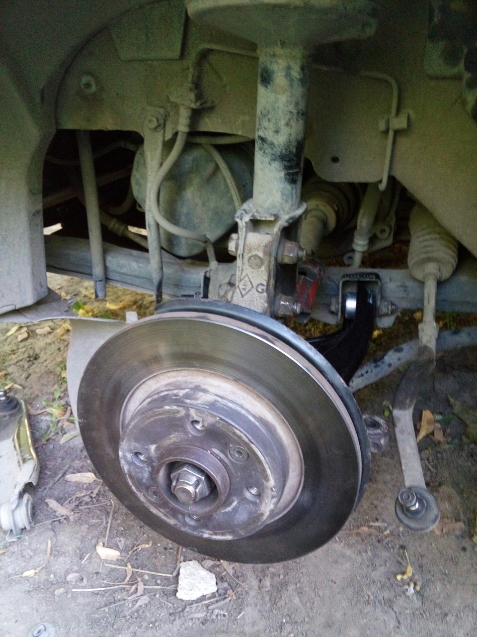 Замена небольшая — Renault Logan (1G), 1,4 л, 2007 года | своими руками ...