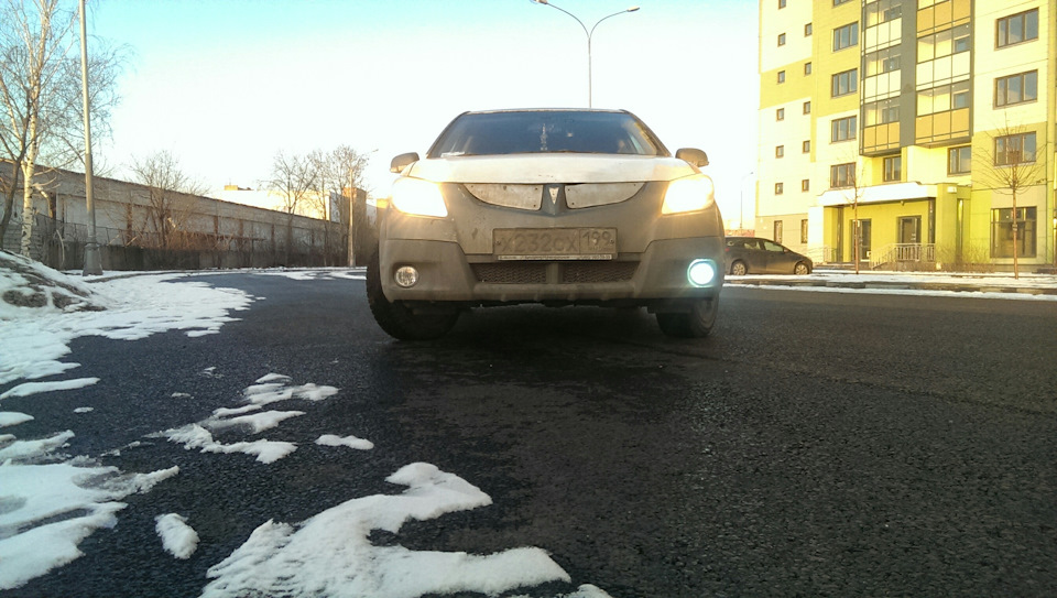 Ксенон может есть у кого лишняя лампа HB4 — Pontiac Vibe (1G), 1,8 л ...