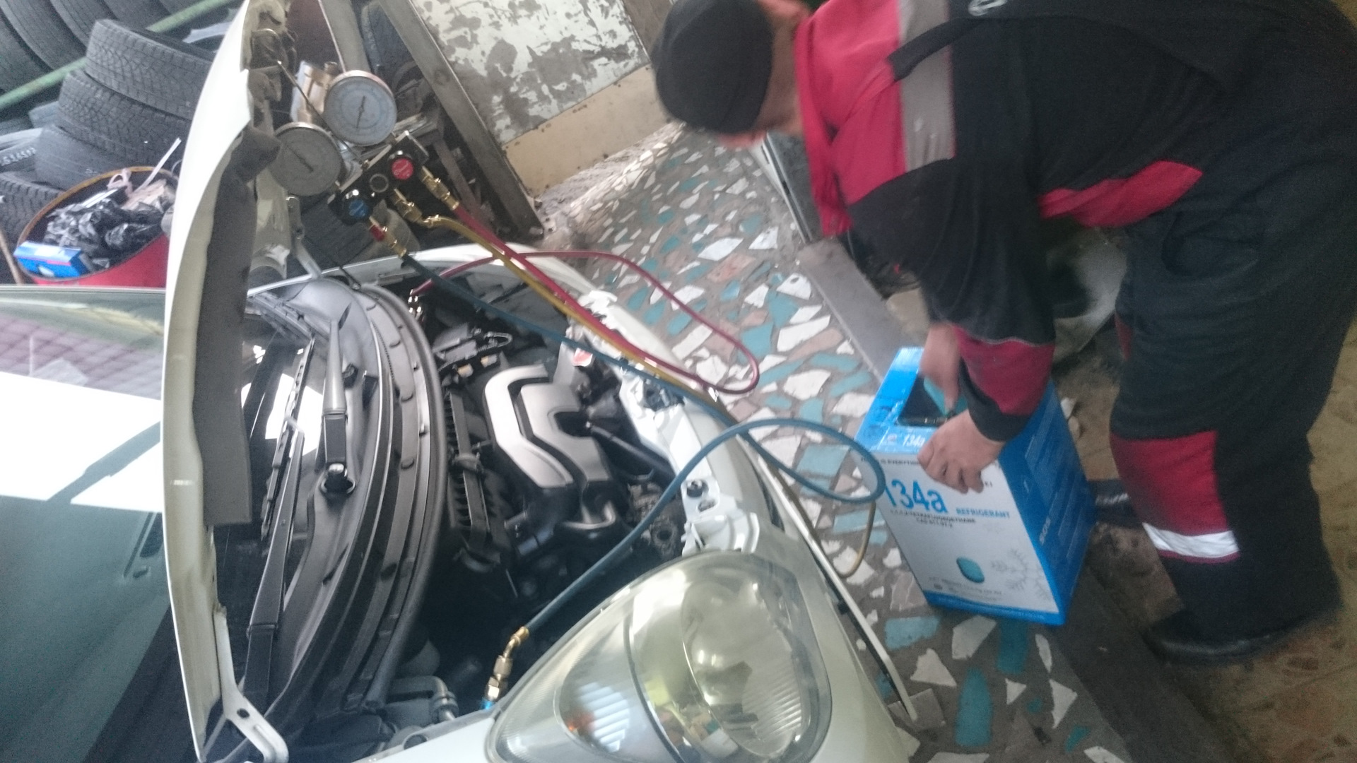 №9. Развал схождение + Заправка кондиционера) — Daihatsu Mira (L275/L285), 0,7 л, 2011 года ...