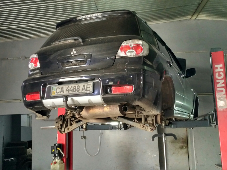 Тишина, ура -ура :) — Mitsubishi Outlander (1G), 2 л, 2007 года | визит ...