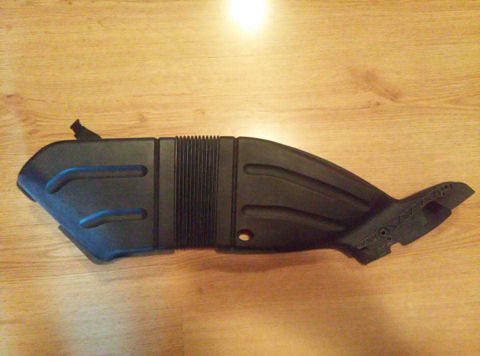 Не лишняя деталь в самолёте — Audi A4 (B7), 2 л, 2005 года | запчасти ...