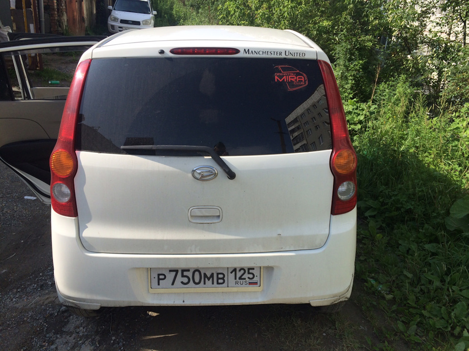 №54 — Немного затонировал стопы — Daihatsu Mira (L275/L285), 0,7 л, 2010 года | стайлинг | DRIVE2