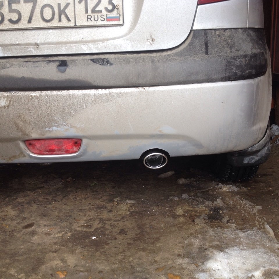 Насадочка на глушитель — Hyundai Getz, 1,6 л, 2005 года | стайлинг | DRIVE2