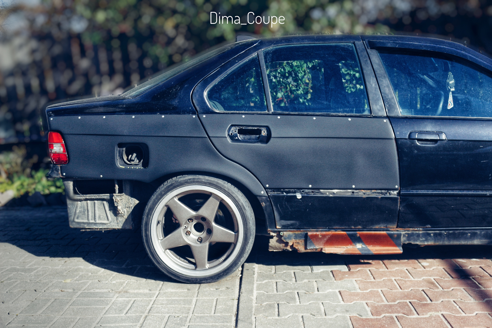 Я на фотосессии, и на канале бомбезный видос — BMW 3 series (E36), 3 л, 1993 года | тюнинг | DRIVE2