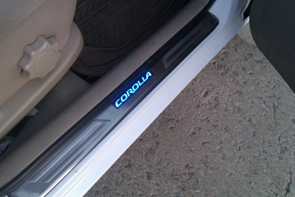 Пороги — Toyota Corolla Fielder (E120), 1,5 л, 2004 года | тюнинг | DRIVE2