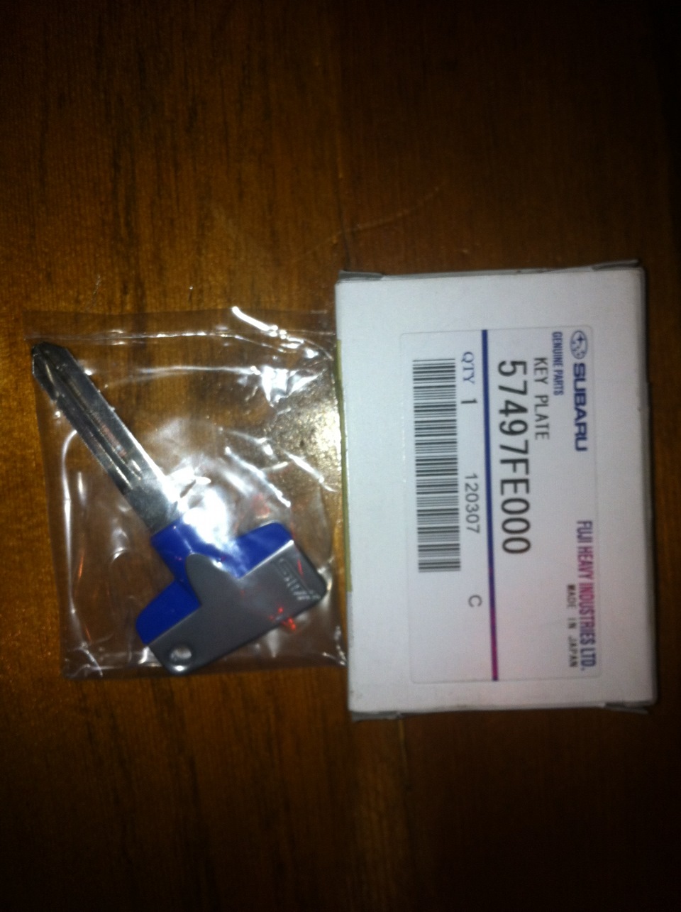 Ключик STI — Subaru B4 (BE), 2 л, 2000 года | аксессуары | DRIVE2