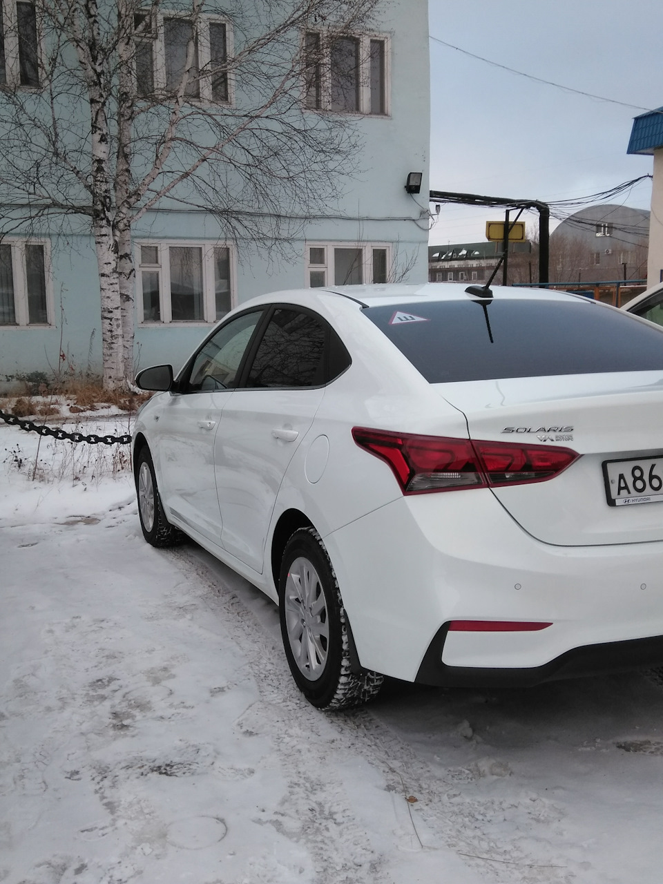 Знак "Ш" и чистый солярис. — Hyundai Solaris (2G), 1,6 л, 2017 года ...