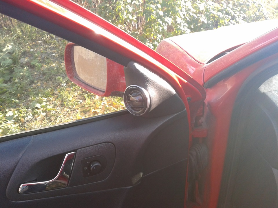 Подиумы для пищалок — Skoda Octavia A4 Mk1, 1,6 л, 2008 года | стайлинг ...