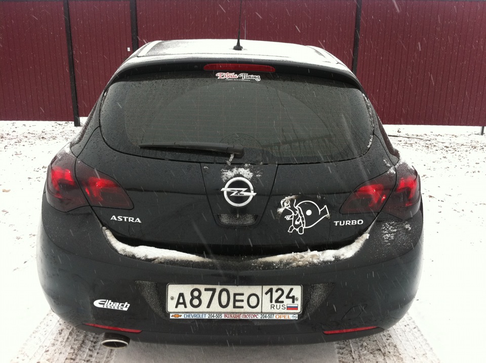 еще пара наклеек))) — Opel Astra J, 1,4 л, 2011 года | стайлинг | DRIVE2