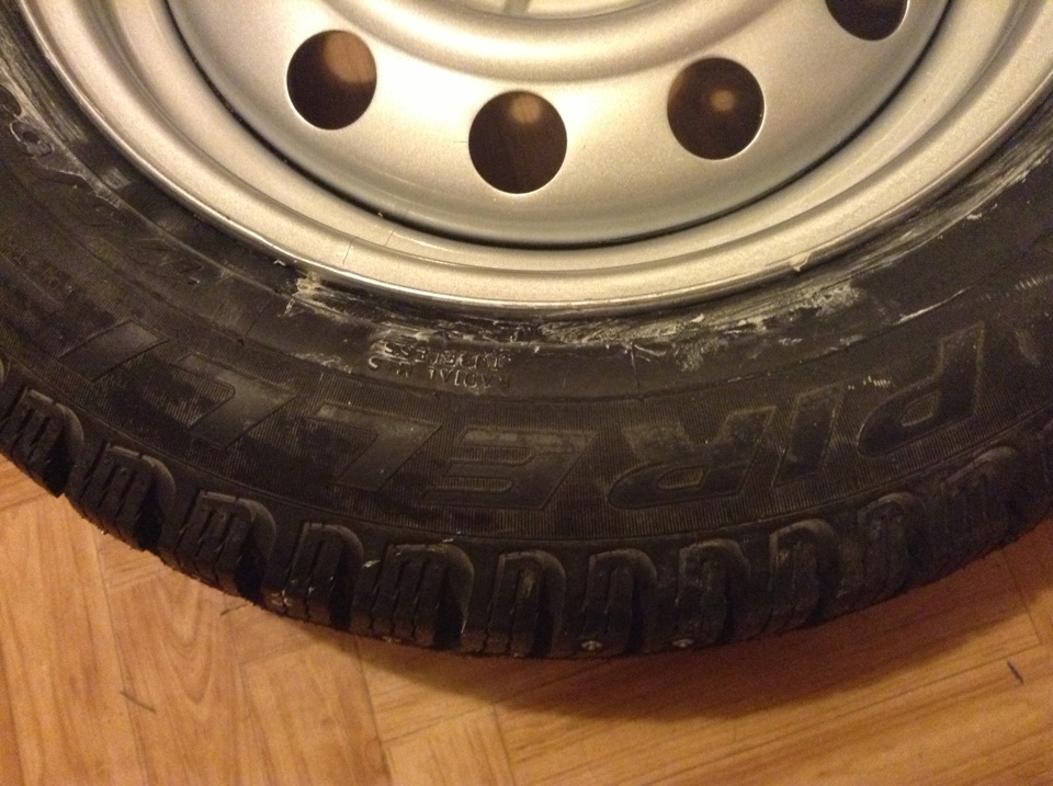 Прикупил зимние колеса. Выбрал Pirelli Winter Carving Edge — Lada ...